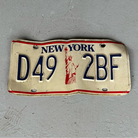 Vintage | Other | Vtg 8s New York Statue Of Liberty License Plate ...